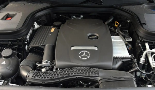 奔驰glc发动机怎么样 搭载2.0T发动机(最大马力258匹) — 车标大全网