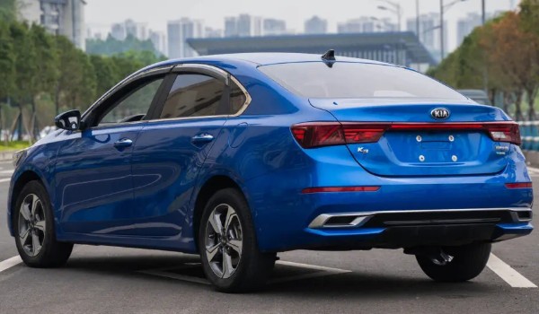 2023款起亚k3价格及图片 2023款起亚k3售价11万(分期首付3万) — 车标大全网